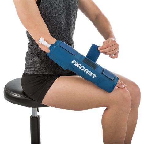 Aircast Hand and Wrist Cryo/Cuff | Cold Packs and Wraps